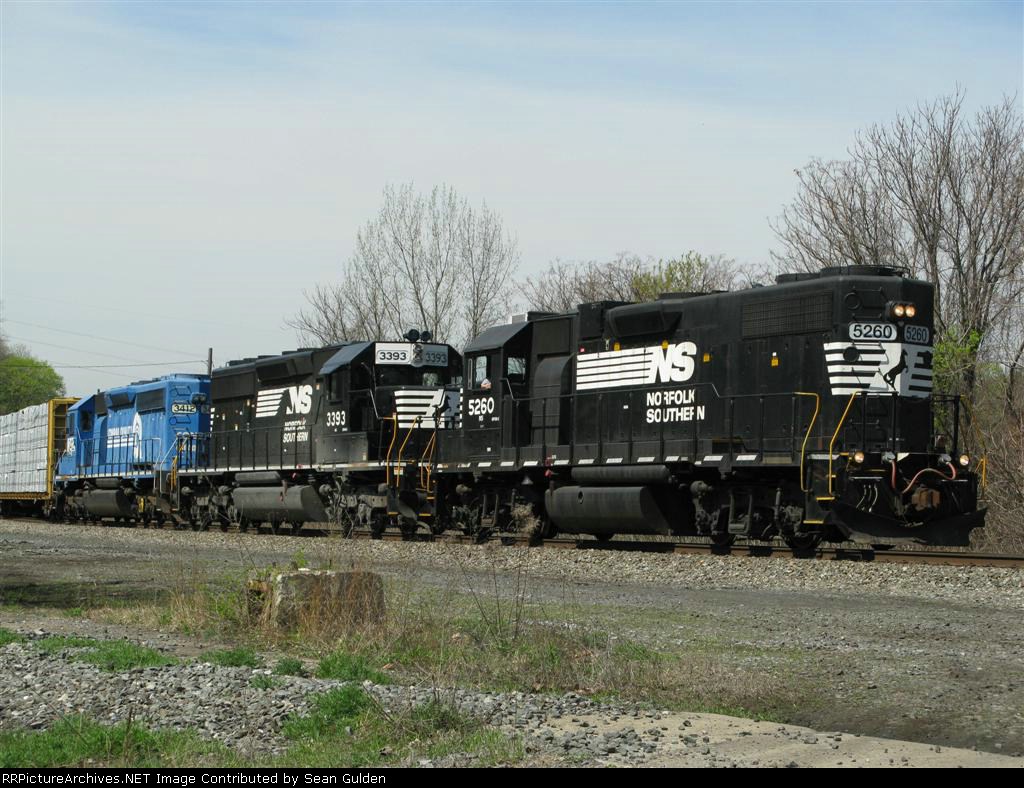 H76 passes through CP EASTON